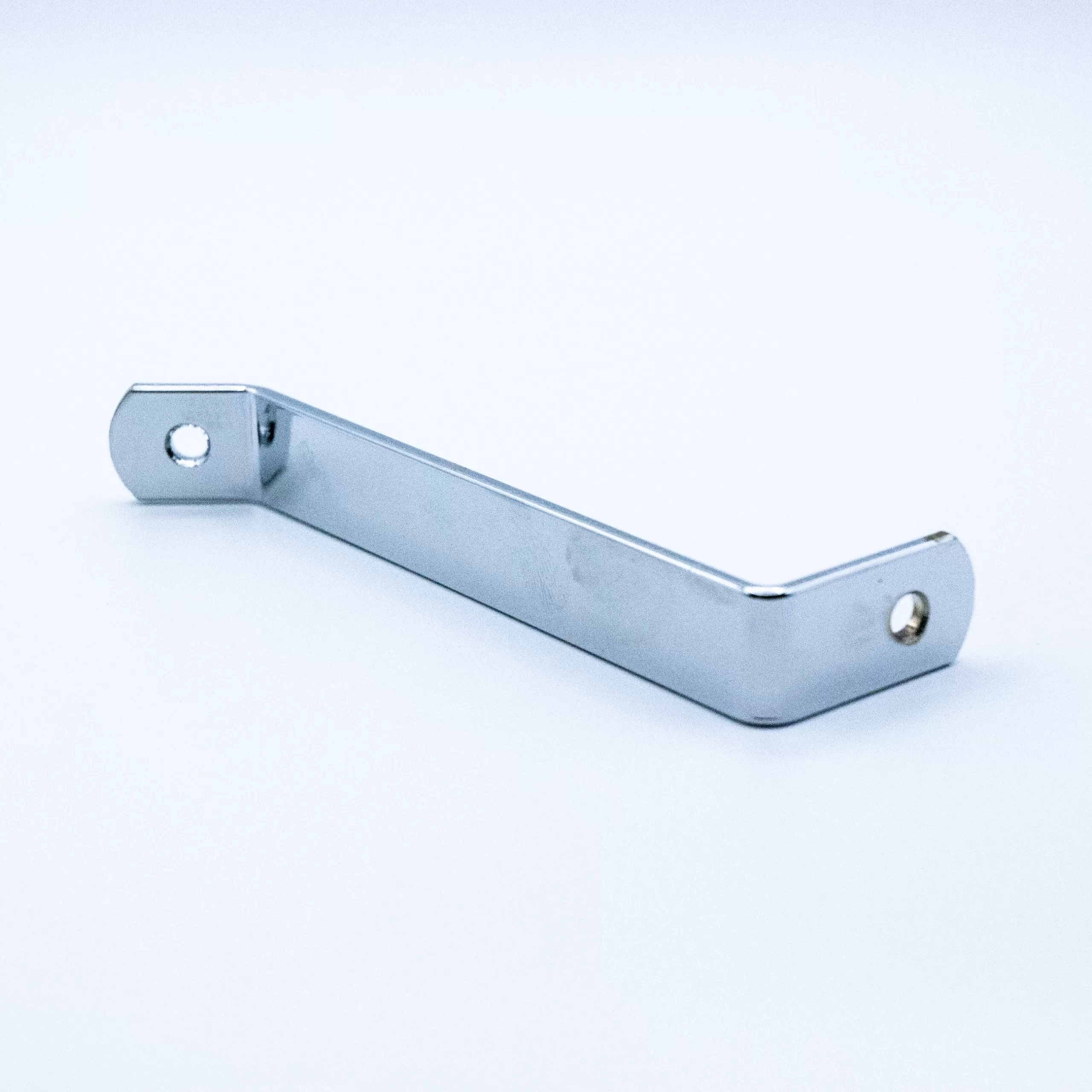 SHARK012 - LOWER FRONT PANEL SUPPORT | Eks Kart Business
